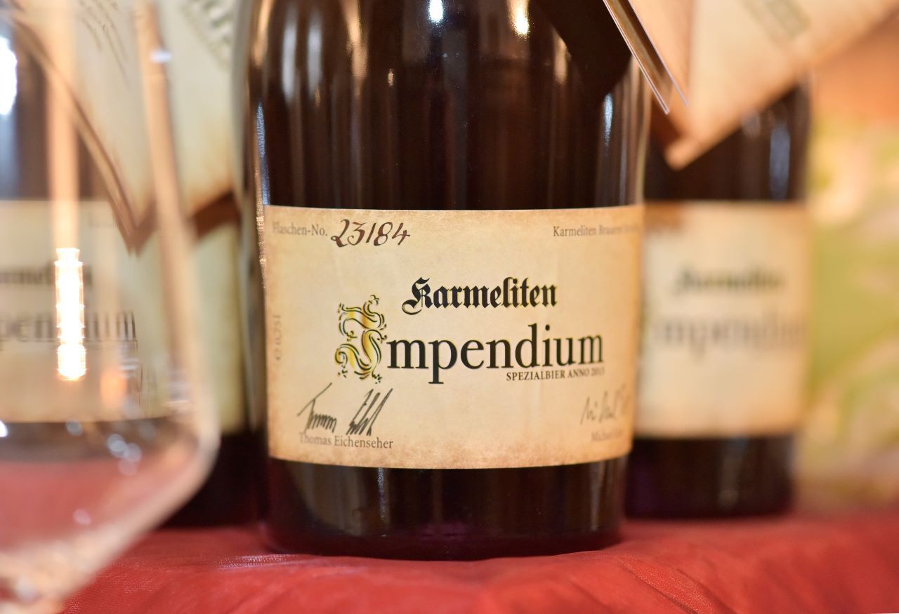 Jahrgangsbier Impendium der Karmeliten Brauerei Straubing